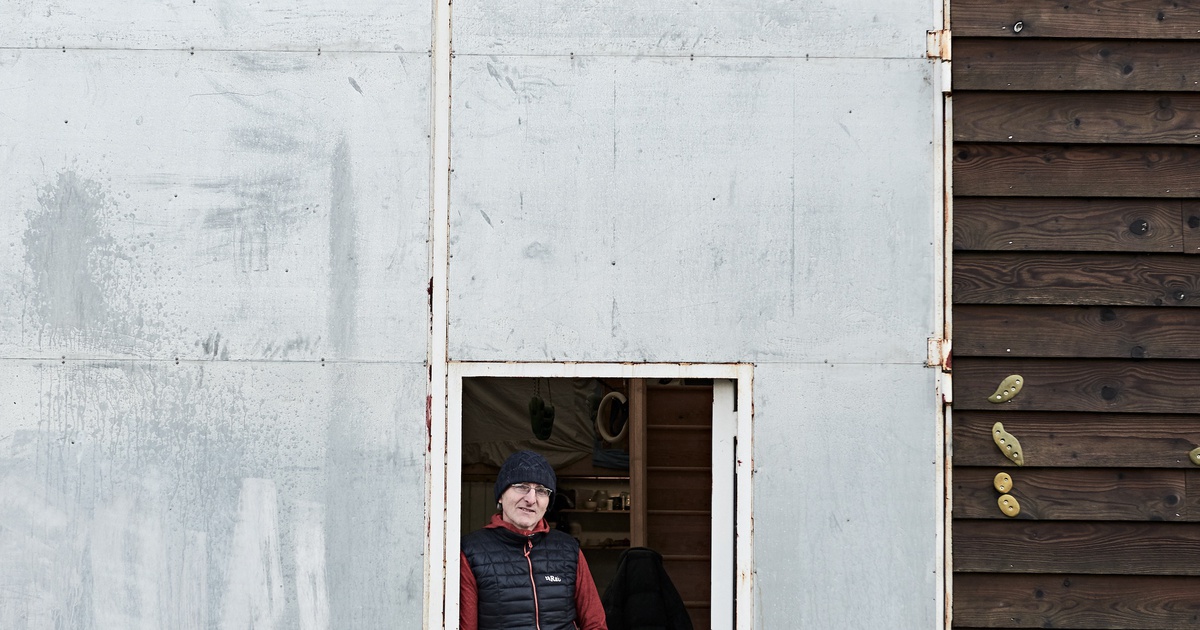 About | Simon Hitchens